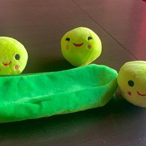 Toys | 3 Happy Peas In A Pod Peapod Vegetable Stuffed Plush Toy Peas ...